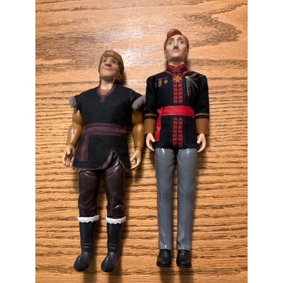 Toys | Disney Frozen 2 Kristoff And King Agnarr Elsa Annas Dad Doll Set ...